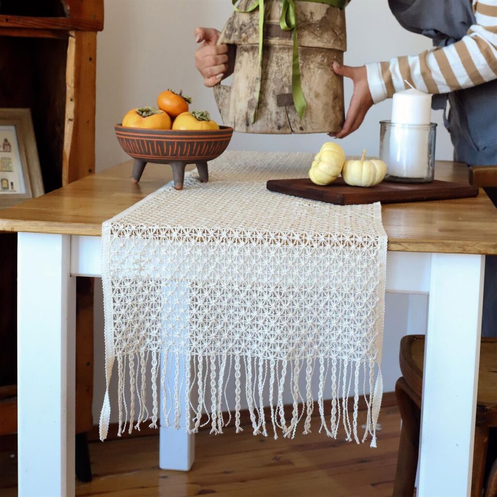 Runner Masa Örtüsü Ham Pamuk Örme Dantel Saçaklı Spider Krem - Birlik 1952